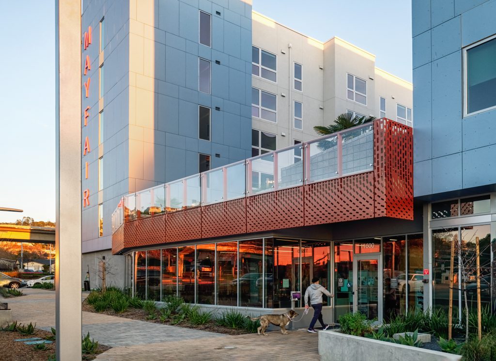 Figure-Ground Gradient – Architecture and Design Studio